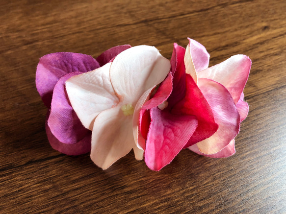 アジサイのバレッタ 髪飾り 発表会や普段使いに！入学式・卒業式・ギフトにもおすすめ バレッタ FLORALSHOP 通販 15887243 ...