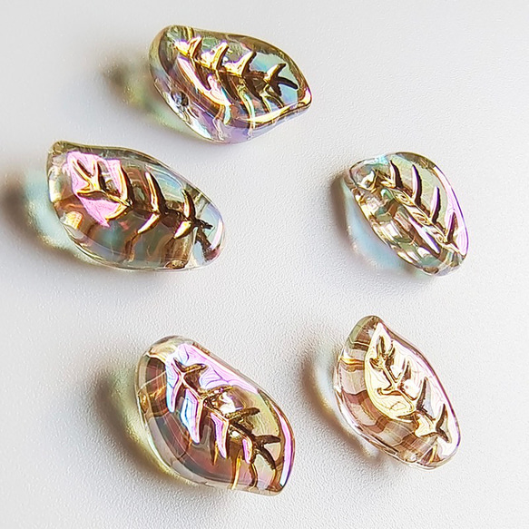 【10個】横穴 リーフ 葉っぱ オーロラ パーツ ハンドメイド ビーズ 材料 DIY k/リーフ ビーズ kotori-parts 通販 ...