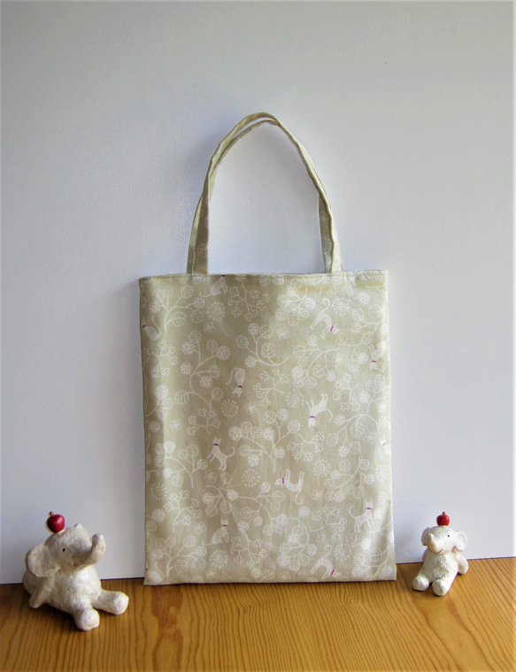 ミニバッグネコop.2 トートバッグ MonQu 通販 15944959｜Creema(クリーマ)