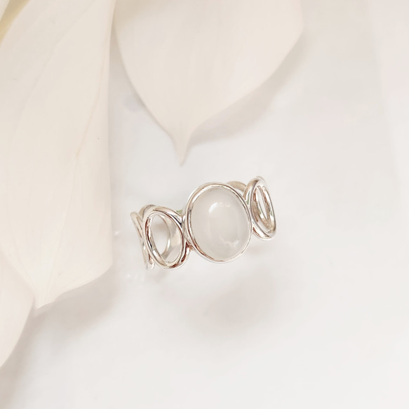 【6月誕生石】ホワイトムーンストーン オーバル 10＊8mm シルバーリング H-182S 指輪・リング アトリエ HARU 通販 ...