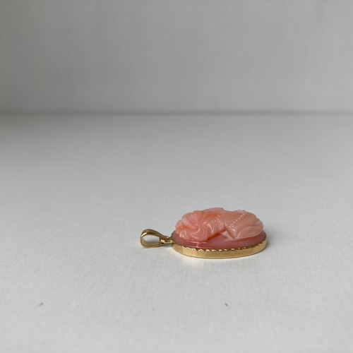 k18.ピンク珊瑚ペントップ.カメオ女性像. ネックレス k18.ピンク珊瑚ペントップ.カメオ女性像. ネックレス