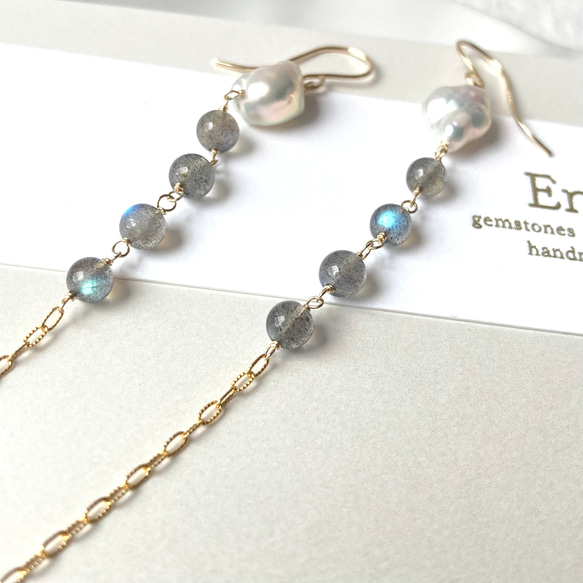 変形淡水パールとラブラドライトのピアス 14kgf ピアス（フック・チェーン） En. 通販 16023990｜Creema(クリーマ)