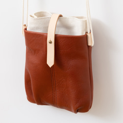 Lサイズ／本革スマホポーチ【レッド】 スマホポシェット・スマホポーチ satoka 通販 16025644｜Creema(クリーマ)