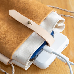 Lサイズ／本革スマホポーチ【レッド】 スマホポシェット・スマホポーチ satoka 通販 16025644｜Creema(クリーマ)