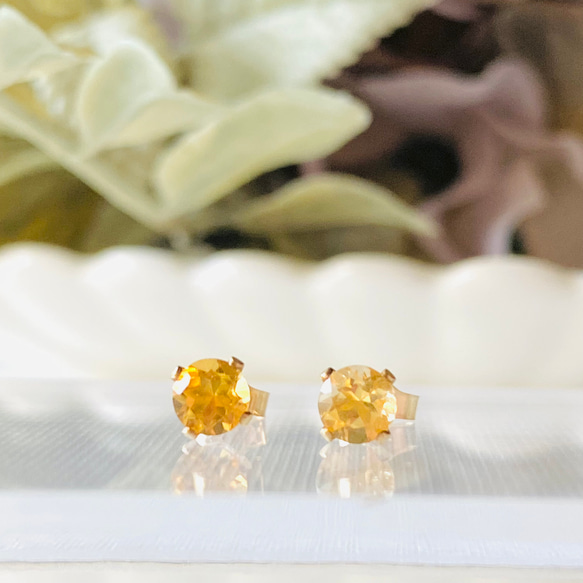 14KGF 宝石質シトリンピアス スタッドピアス 直結 アレルギー対応 ピアス（スタッド・一粒） 愛珠-aishu-｜天然石アクセサー店 通販 16051416｜Creema(クリーマ)