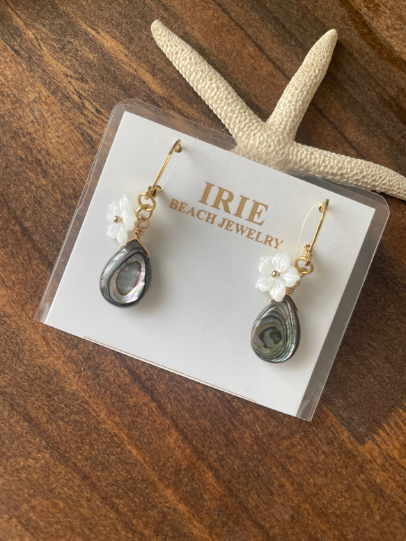 アバロンシェル シェルフラワー フレンチフック 14kgf サージカルステンレス ピアス（フック・チェーン） irieaccessory 通販 16051841｜Creema(クリーマ)