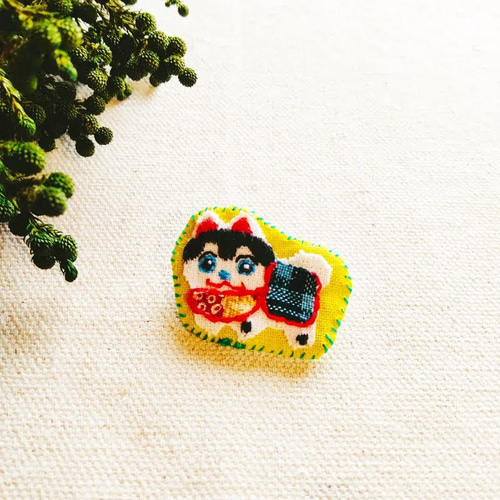 犬張子 犬張り子 ブローチ 刺繍 縁起物 ブローチ ふわり工房 犬張子 犬張り子 ブローチ 刺繍 縁起物 ブローチ ふわり工房