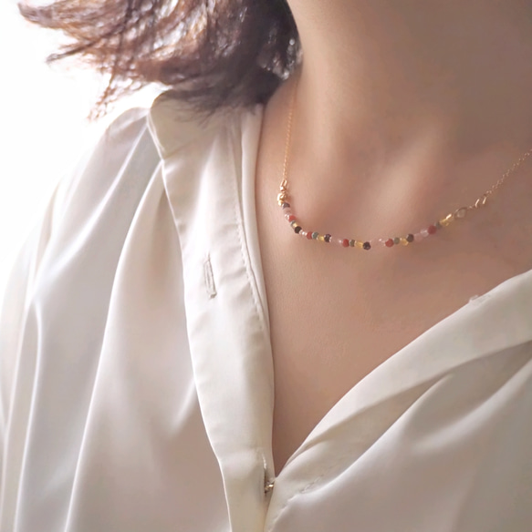 《天然石マルチカラービーズのラインネックレス》 ネックレス・ペンダント yasaca 通販 16091858｜Creema(クリーマ)