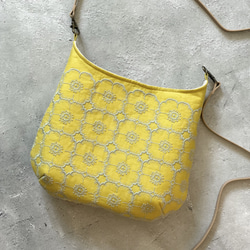 ⚮̈ミナペルホネン anemone mustard まるっこポシェット ショルダーバッグ ショルダーバッグ hanahana314 通販 16094084｜Creema(クリーマ)