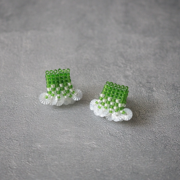 【受注】『square + frill』（クリームソーダ）ピアス イヤリング ノンホールピアス イヤリング・ノンホールピアス Beadspan 通販 16106411｜Creema(クリーマ)