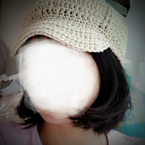 手編みのキャスケット帽子♡ ベージュ コットン キャスケット 手編みのキャスケット帽子♡ ベージュ コットン キャスケット