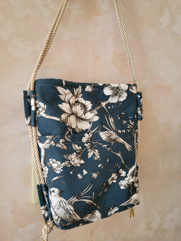 鳥と花のミニバッグ♪～STOF～ ショルダーバッグ petit bonheur 通販 16193812｜Creema(クリーマ) ハンドメイド ...
