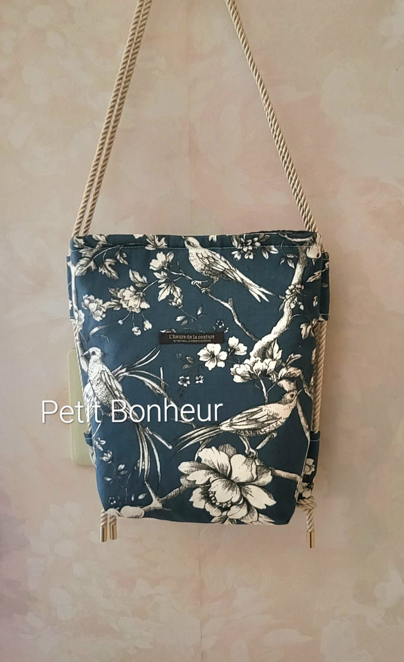 鳥と花のミニバッグ♪～STOF～ ショルダーバッグ petit bonheur 通販 16193812｜Creema(クリーマ) ハンドメイド ...