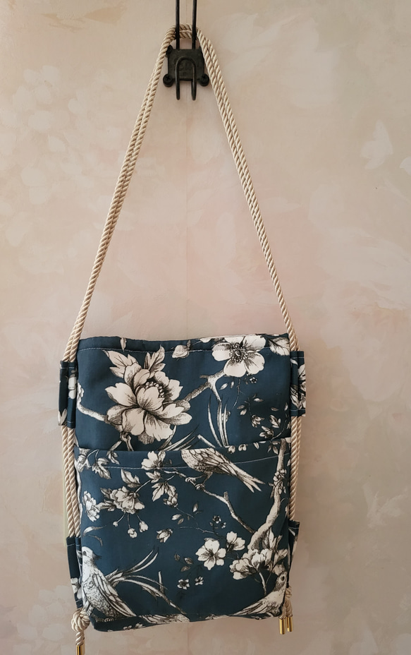鳥と花のミニバッグ♪～STOF～ ショルダーバッグ petit bonheur 通販 16193812｜Creema(クリーマ) ハンドメイド ...