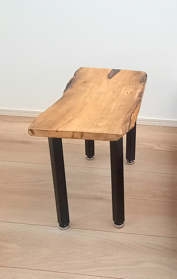 サイドテーブル 古材 無垢材 黒柿 サイドテーブル renew+ 通販 16255401｜Creema(クリーマ)