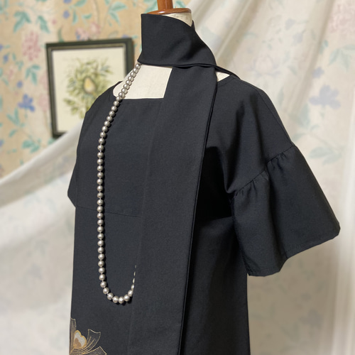 着物リメイク 牡丹に鳳凰羽 黒留袖ドレス Aライン ハンドメイド 着物リメイク 牡丹に鳳凰羽 黒留袖ドレス Aライン ハンドメイド