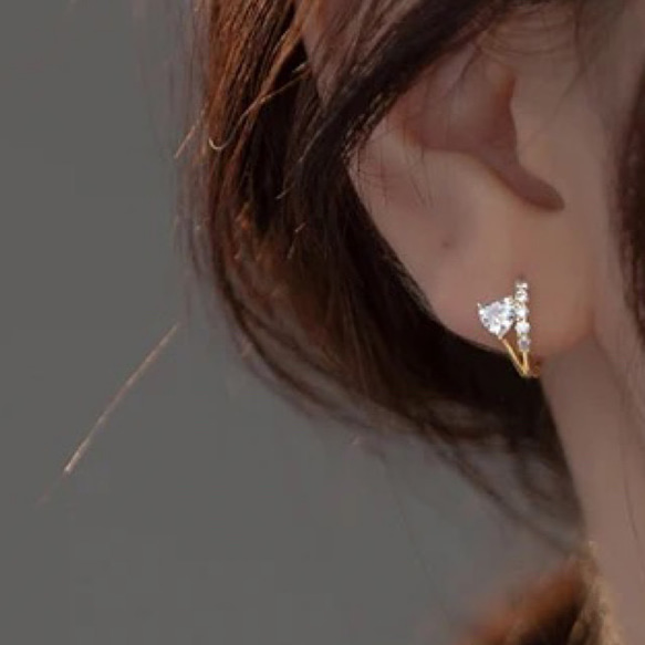 ピアス CZダイヤ スターリングシルバー925 小さなピアス 小ぶり フープピアス エレガント パーティ ジルコニア ピアス（フープ） MERIA 通販 16279336｜Creema(クリーマ)