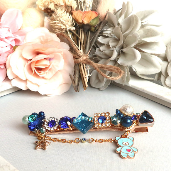 クマたんと星のヘアアクセサリー ブルー Aa887 ヘアクリップ・バナナクリップ IKURINRIN 通販 16290305｜Creema(クリーマ)