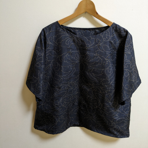 SOLD 着物リメイク ブラウス 大島紬 FREE SIZE ブラウス さら SOLD 着物リメイク ブラウス 大島紬 FREE SIZE ブラウス さら