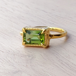 ペリドット 1.6ct オクタゴンカット ミル＆ツメ シルバーSV925リング 指輪・リング The.M 通販 16362860｜Creema ...