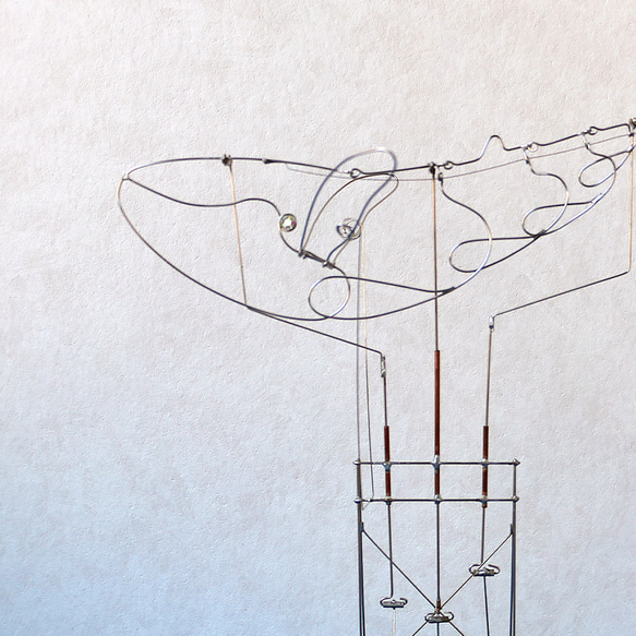 Wire Automata 泳ぐ針金のクジラさん 立体・オブジェ tetsuok 通販｜Creema(クリーマ) 16363068