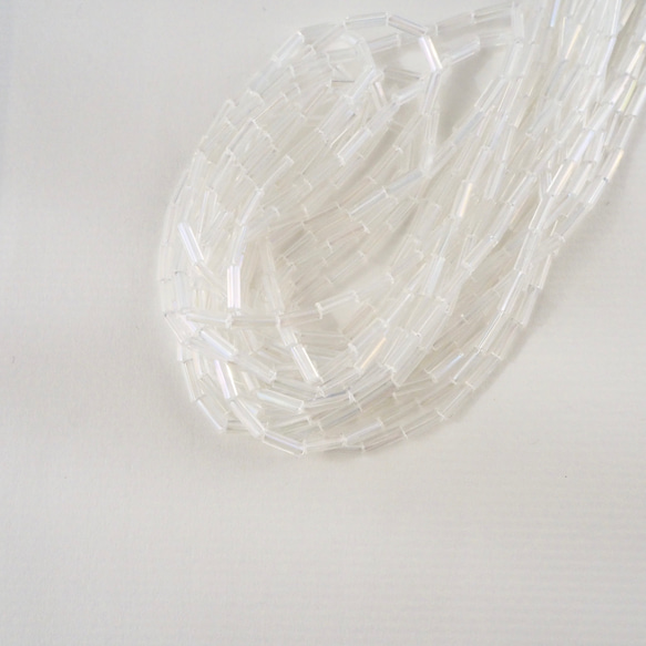 チェコ チューブビーズ オーロラクリスタル #PET15-A.CR / オートクチュール刺繍 リュネビル刺繍 糸通し ビーズ M ...