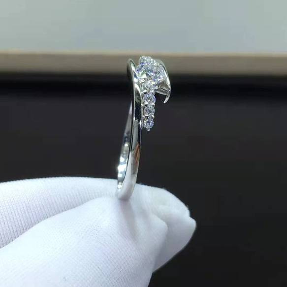 【newカラー】モアサナイト ダイヤ リング K18WG 指輪・リング ルイ 通販｜Creema(クリーマ) 16395387