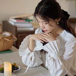 フリル襟 長袖ブラウス シャツブラウス ブラウス hellodream 通販 16430013｜Creema(クリーマ)