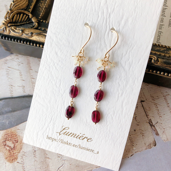 14kgf＊ガーネットとエチオピアンオパールのピアス ピアス（フック・チェーン） Lumiere 通販 16457850｜Creema(クリーマ)