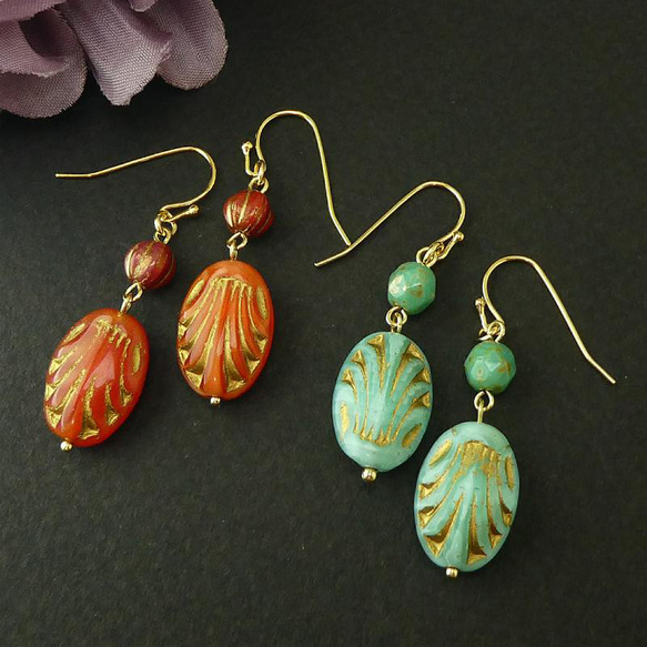 チェコビーズピアス「つぼみ 二色」イヤリングにも シンプルピアス ガラスピアス イヤリング 赤 ターコイズ 秋色 ピアス（フック・チェーン ...