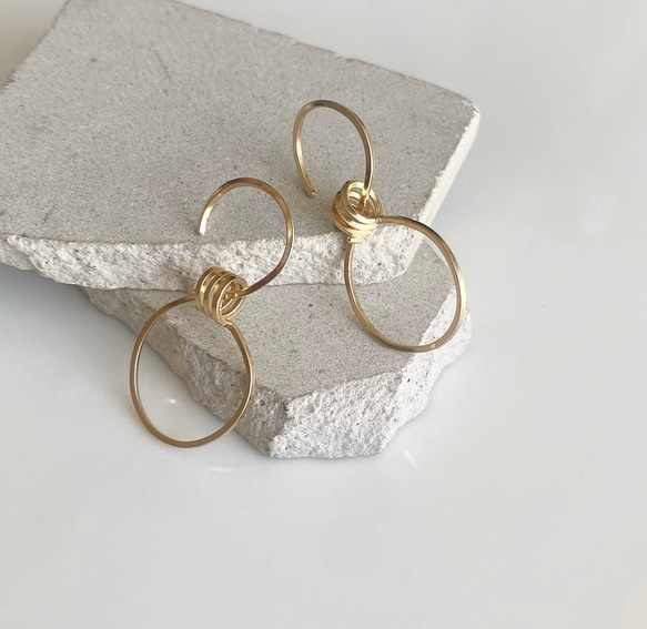 Alive 14kgf フープピアス ピアス（フープ） f accessory 通販｜Creema(クリーマ) 16486523