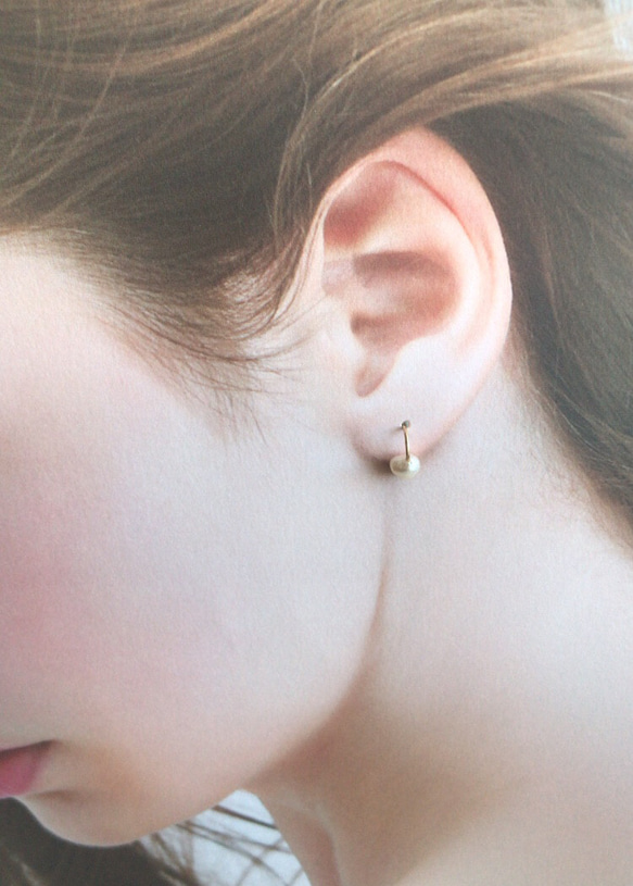 〈14kgf〉小さいかわいい♡淡水バロックパールフックピアス ピアス（フープ） miracoro 通販 16504008｜Creema(クリーマ)