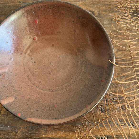 鉄赤ドット皿 小皿 へちかみ 通販｜Creema(クリーマ)