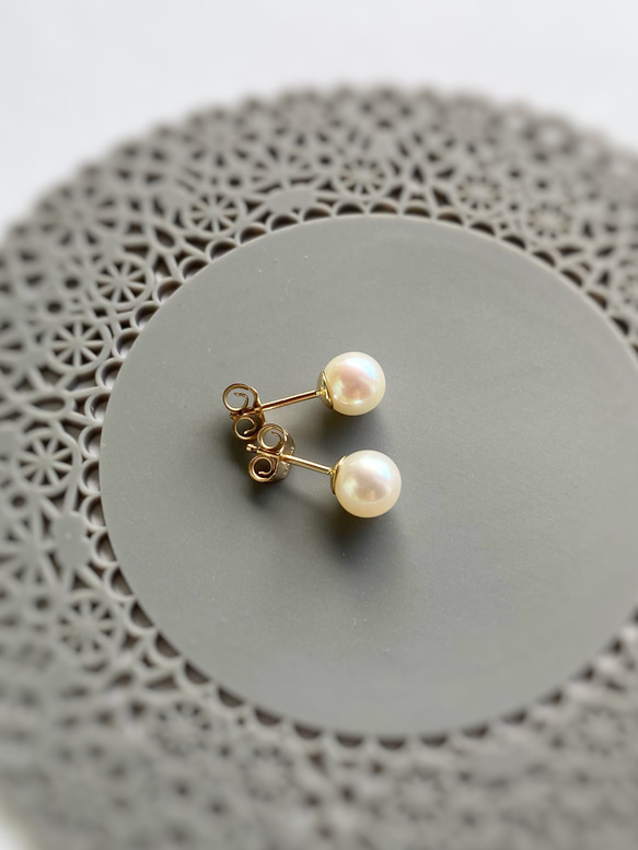 14kgf 淡水パールのシンプルピアス 6mm ピアス（スタッド・一粒） トゥッティ フルッティ 通販 16526945｜Creema(クリーマ)