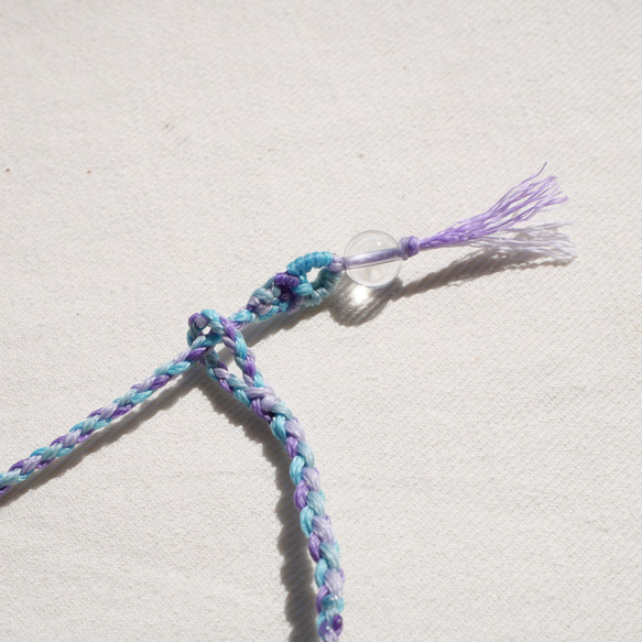 受注制作★ブックマーカー仕様 マクラメ四つ組紐 しおり/バッグチャーム 天然石水晶付[mbk-230913-00] しおり・ブックマーク ...