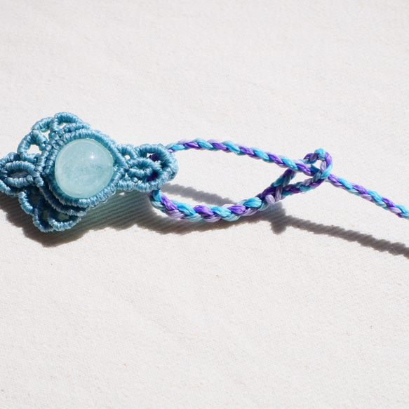 受注制作★ブックマーカー仕様 マクラメ四つ組紐 しおり/バッグチャーム 天然石水晶付[mbk-230913-00] しおり・ブックマーク ...