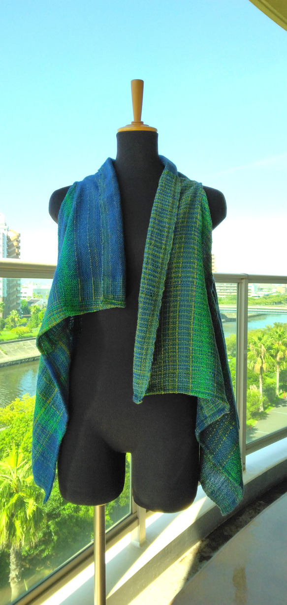 ベスト （ブルーとグリーン） ベスト 手織り工房 通販 16541000｜Creema(クリーマ)