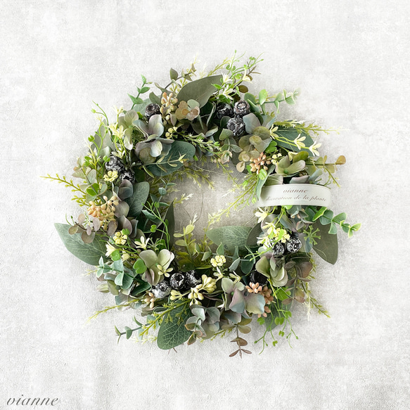 ユーカリテトラゴナとグリーンのリース＊Mサイズ リース vianne・comodo 通販 16557961｜Creema(クリーマ)