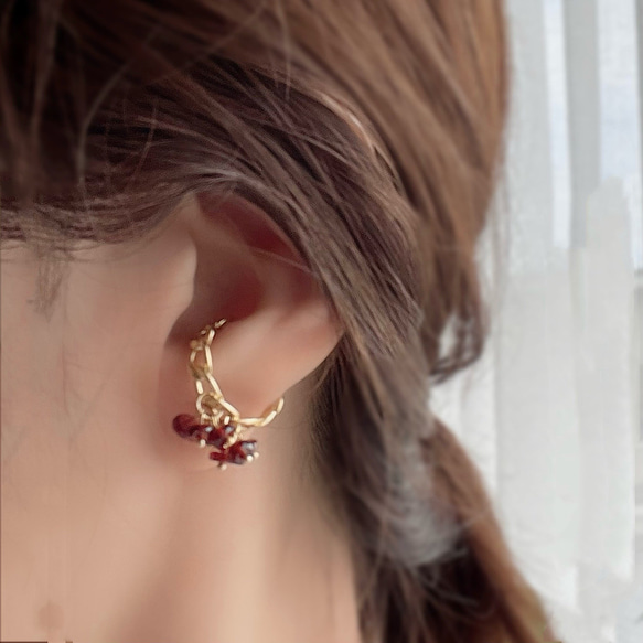 クリスマスギフト2023 | creema限定ギフト ガーネットのチェーンリングイヤーカフ イヤーカフ tiny gem room 通販｜Creema(クリーマ) 16577374