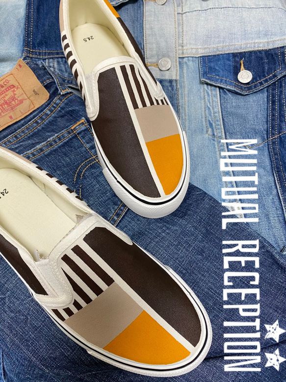 No.46[modern×Autumnスリッポン⭐︎]ブラウン×マスタード×ベージュ スリッポン Mutual reception 通販 ...