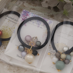 【ベージュ×ネイビー】くすみカラーの秋色ヘアゴムB/Creema限定 秋色新作2023 ヘアゴム Yoshiko BBD 通販 16602715｜Creema(クリーマ)