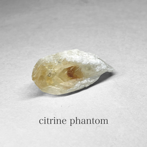 citrine phantom / シトリンファントム D 天然石 N.st 通販 16623153｜Creema(クリーマ)