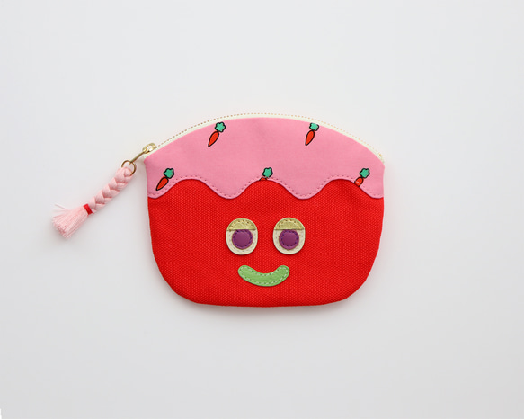 受注生産 Smirking Face Mini Pouch CARROT ポーチ fuwako 通販 16676488｜Creema(クリーマ)