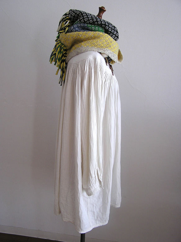 ＜再販＞swedish rose pathスヌード マルチカラー スヌード A-skip* 通販 16686973｜Creema(クリーマ)