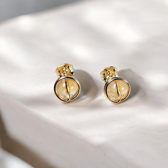 【11月誕生石】シトリンスタッドピアス/14KGF/シルバー925/天然石 ピアス（スタッド・一粒） A-MORE collection 通販 16687898｜Creema(クリーマ)