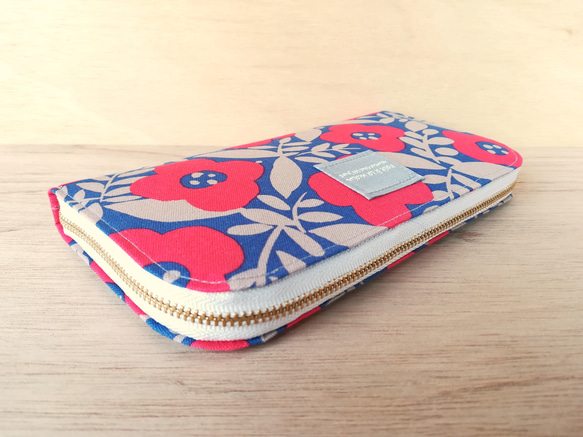 kippis生地 軽い長財布 通帳ケース ラウンドファスナー 財布 蛇腹 長財布 satin sankaku 通販 16702607｜Creema(クリーマ)