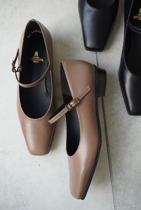 上質なキップレザーを使用したメリージェーンシューズ★ストラップパンプス パンプス ZUCCOTTO 通販 16709901｜Creema(クリーマ)