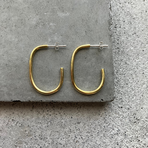 BRASS シンプル縦長フープピアス 純銀ポスト ピアス（フック・チェーン） GLEAM 通販 16714433｜Creema(クリーマ)