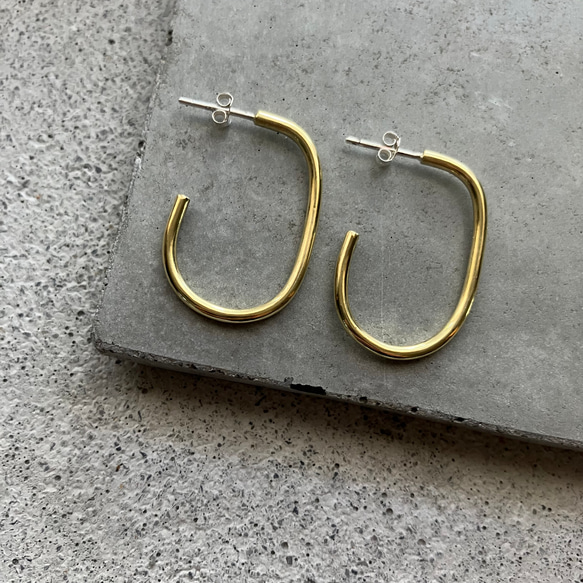 BRASS シンプル縦長フープピアス 純銀ポスト ピアス（フック・チェーン） GLEAM 通販 16714433｜Creema(クリーマ)