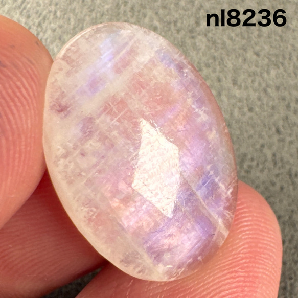 うっすら ブルームーンストーン 20.5ミリルース nl8236 天然石 pinky 通販 16751524｜Creema(クリーマ)